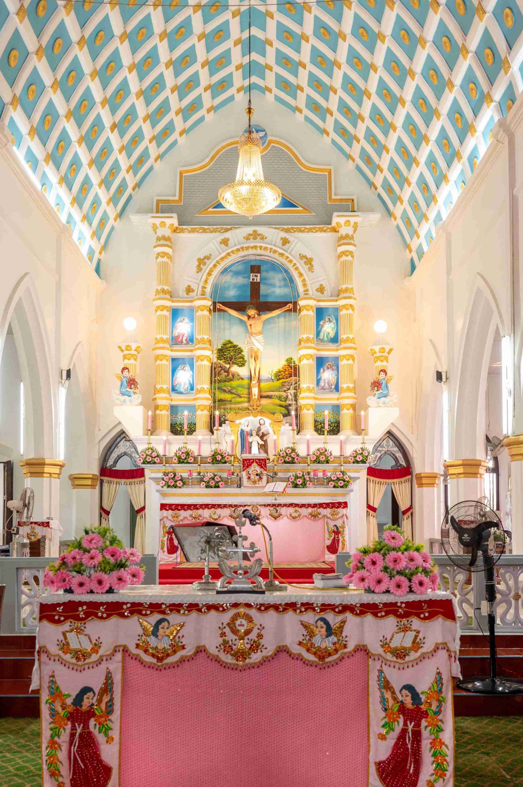 About Holy | Family Church, Mattakkara | Mattakkara Palli